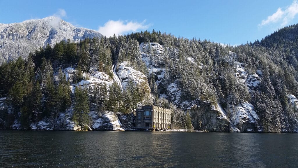 Private Yacht Charter to Deep Cove / Indian Arm, BC | All Of Me Superyacht
